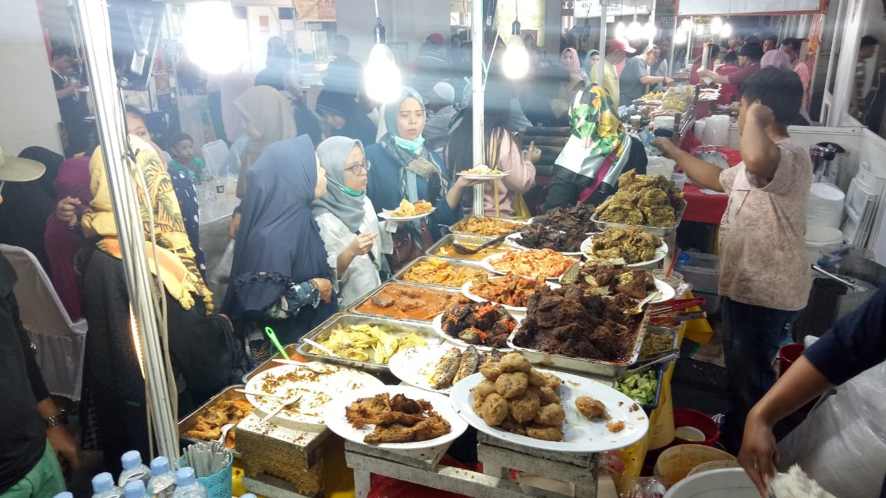 Berburu Berbagai Kuliner di Food Festival 2020 - Tunnel Park TM Thamrin ...