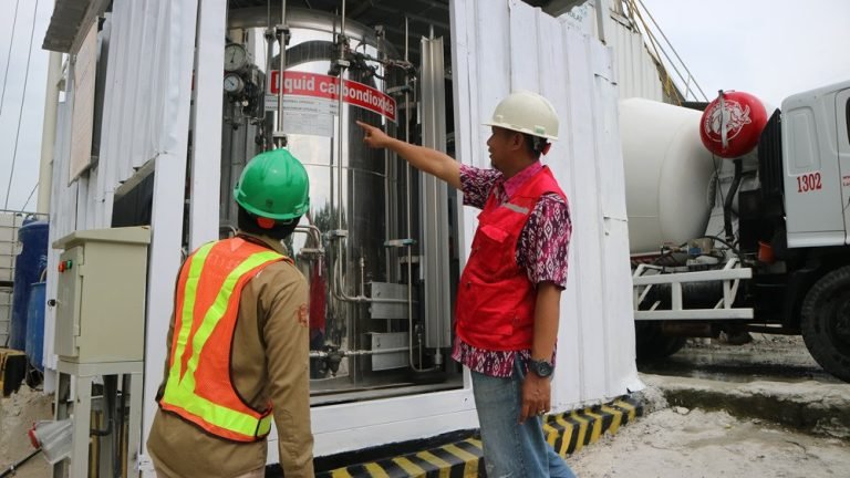 Beton Ramah Lingkungan: Inovasi Carbon Injection Beton Merah Putih ...